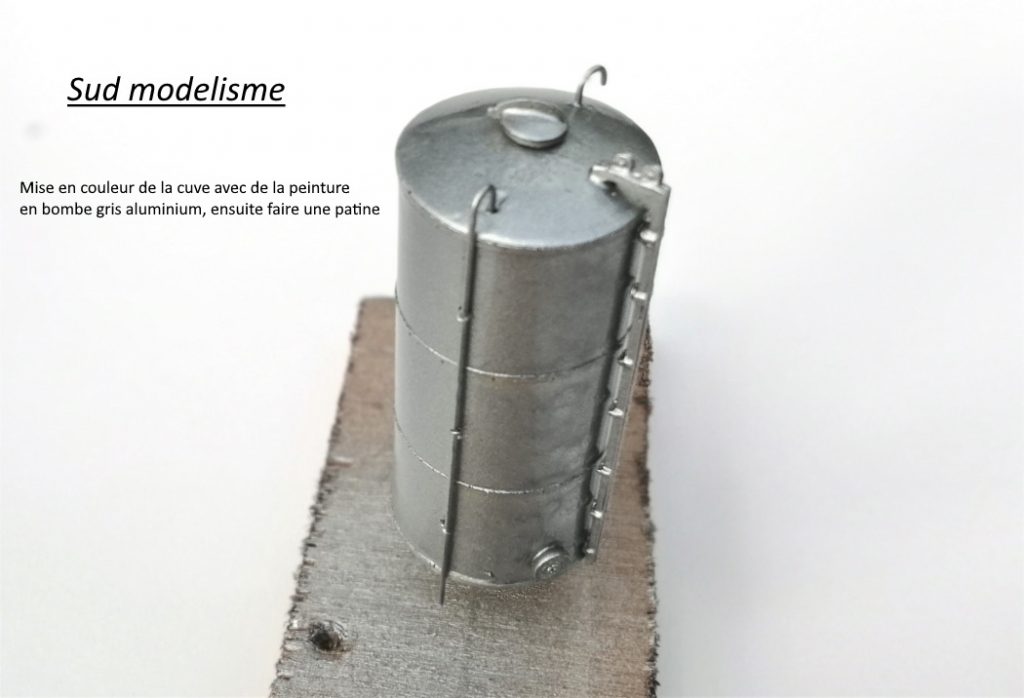 HO: Cuve a gas-oil avec bac de rétention – PNSUDMODELISME